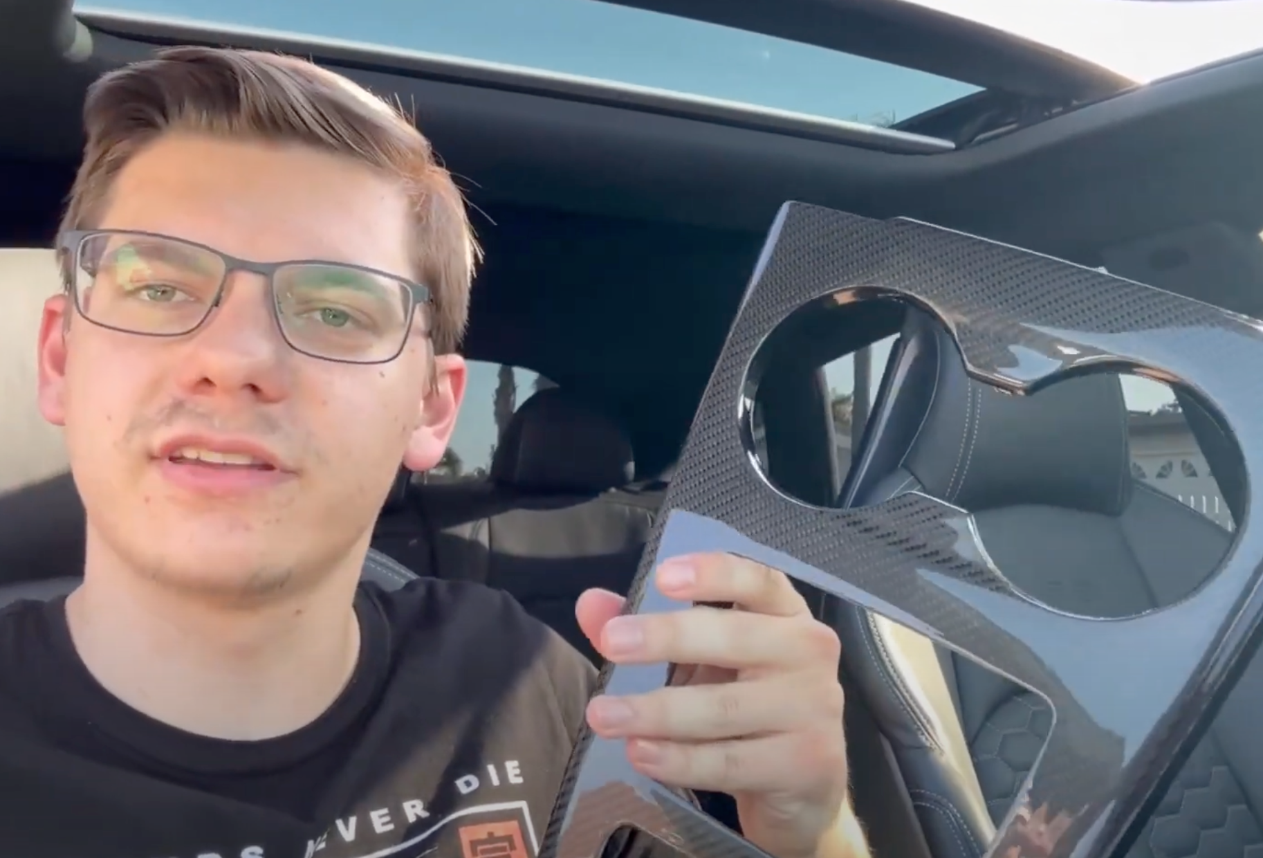Jonathan U installs our Audi B9 Console Trim! – Eurozone Tuning