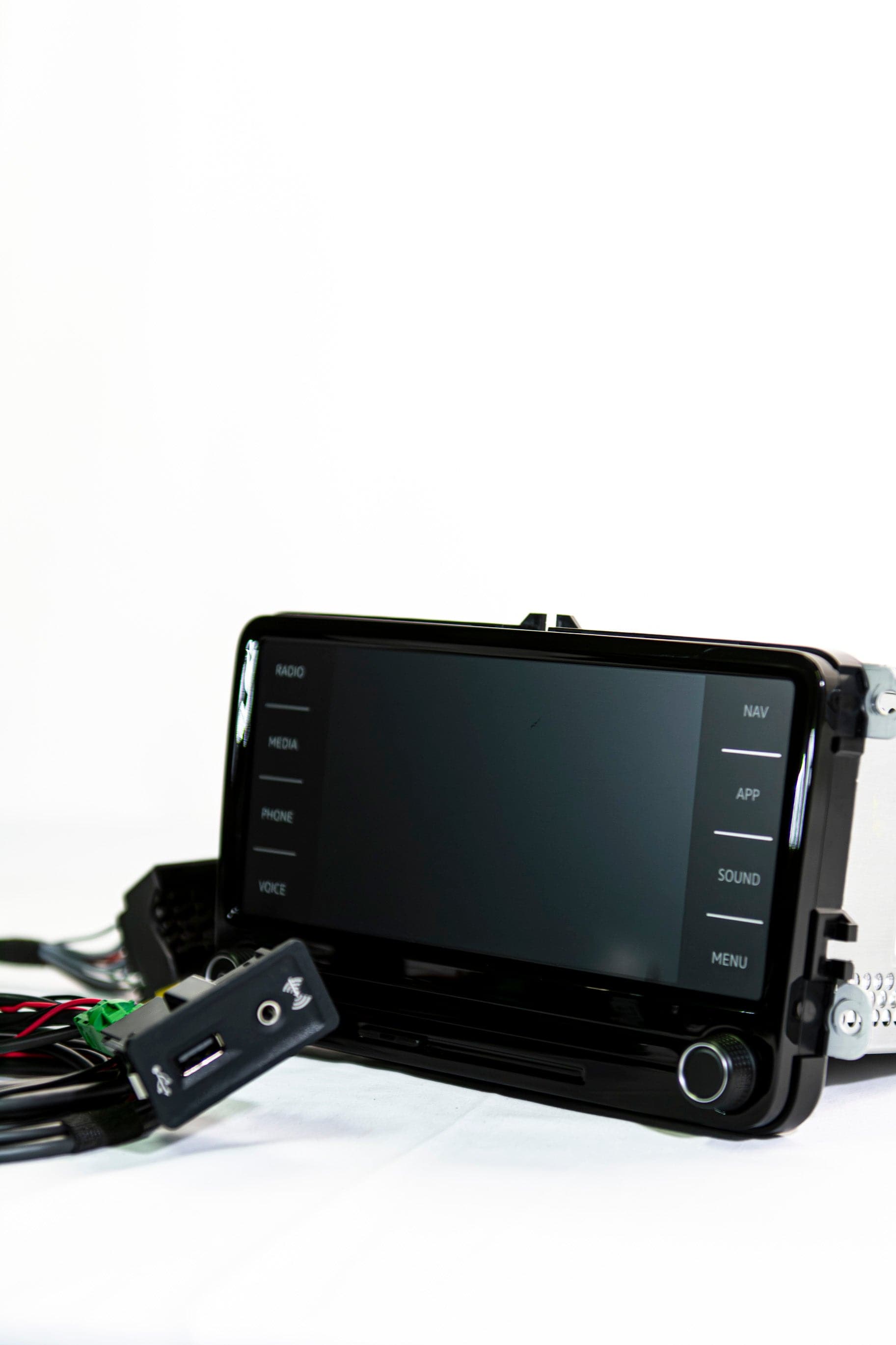VW Discover Media MIB2 PQ Gen 2 Retrofit Kit w/ App Connect™ – Eurozone ...