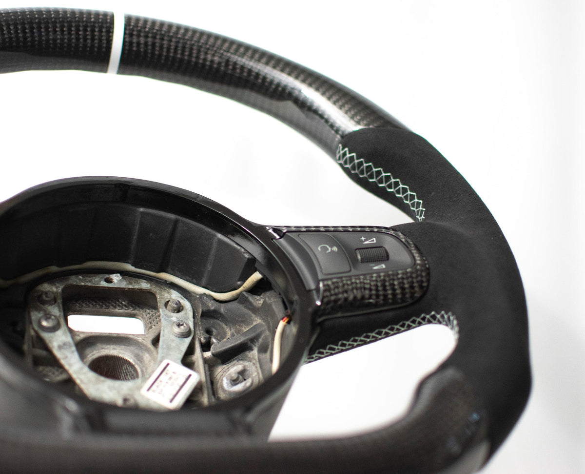 Audi R8 Gen1 Carbon Edition Steering Wheel – Eurozone Tuning
